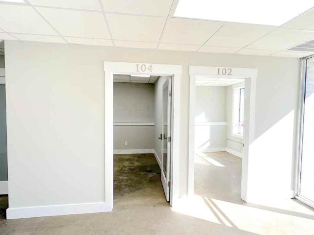 Studio Apartment for Rent at 204 5th Ave E #102, Springfield, TN 37172