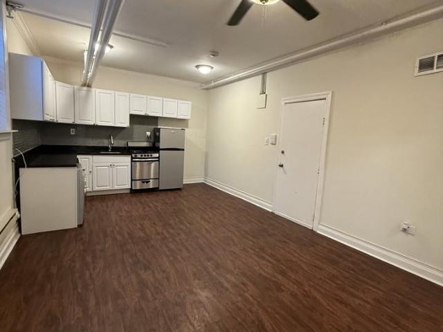 Studio Apartment for Rent at 2129 N Dayton St #G3, Chicago, IL 60614 Lincoln Park