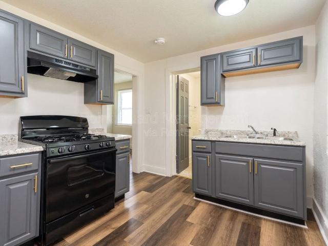 Studio Apartment for Rent at 2347 N Wellington Pl #8, Wichita, KS 67204 El Pueblo