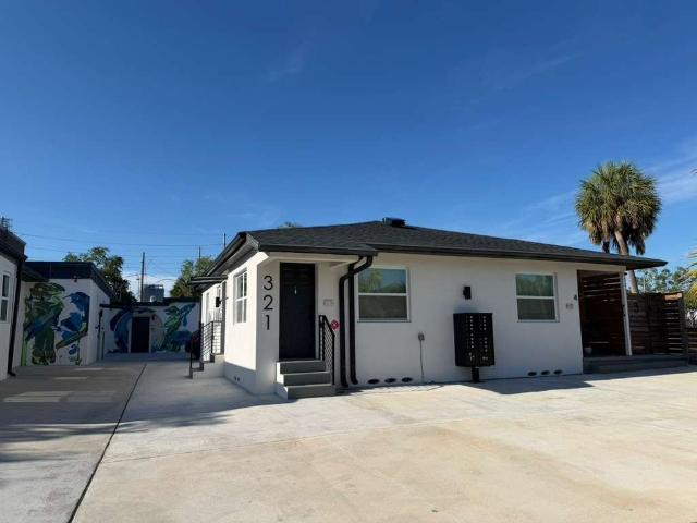 Studio Apartment for Rent at 321 14th Ave S #4, St Petersburg, FL 33701