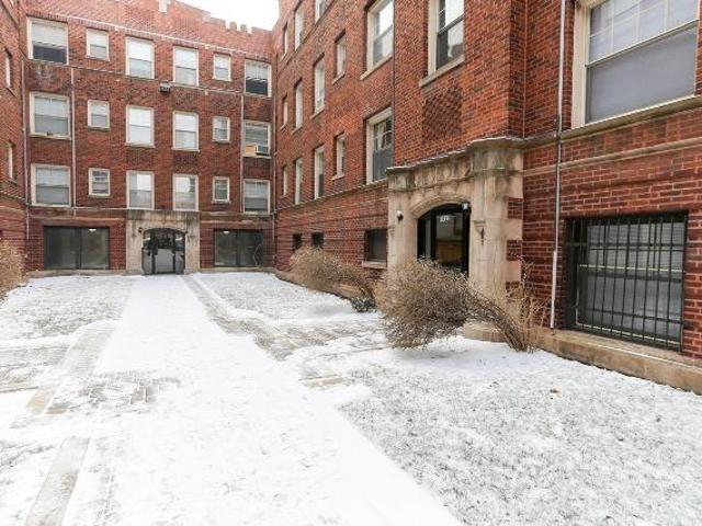 Studio Apartment for Rent at 3265 W Wrightwood Ave #3W, Chicago, IL 60647 Logan Square