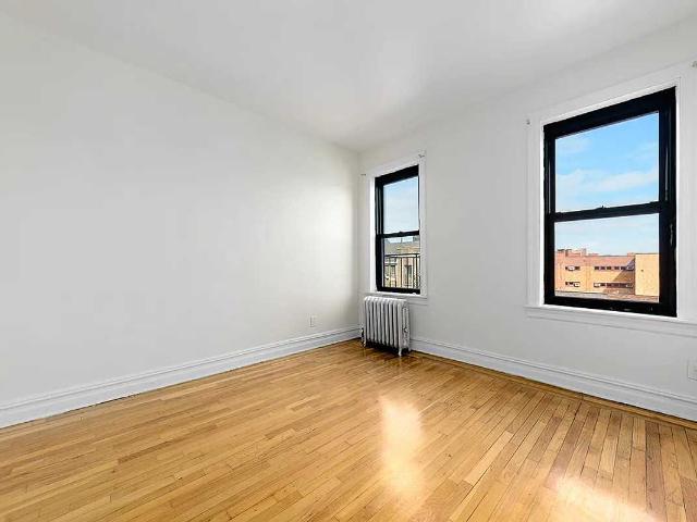 Studio Apartment for Rent at 32 40 93rd Street #D17, New York, NY 11369 Jackson Heights
