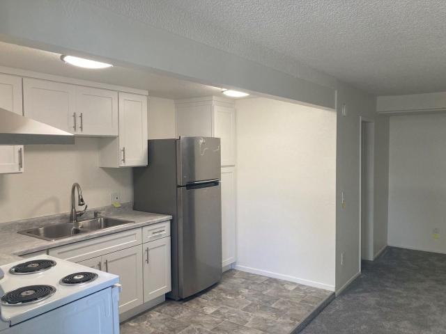 Studio Apartment for Rent at 3359 Landis St #B, San Diego, CA 92104 North Park