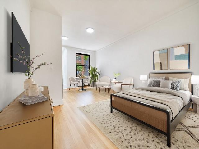 Studio Apartment for Rent at 338 E 53rd St #C, New York, NY 10022 Midtown East