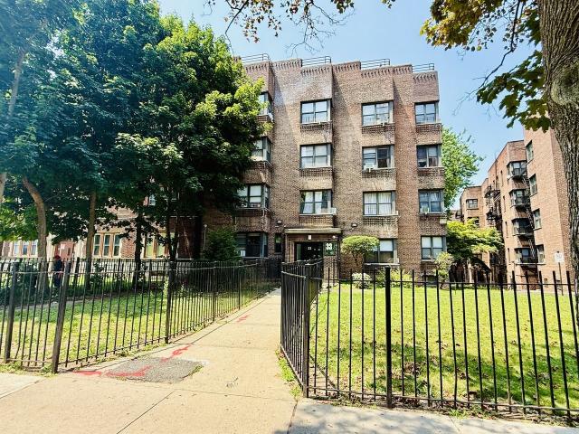 Studio Apartment for Rent at 33 S Munn Ave #1E, East Orange, NJ 07018