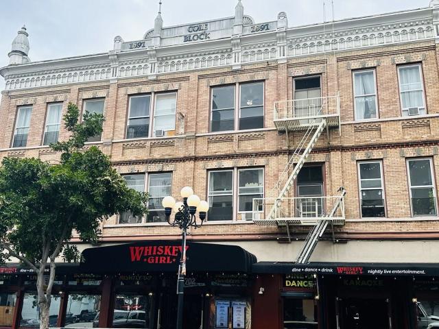 Studio Apartment for Rent at 444 G St, San Diego, CA 92101 Gaslamp