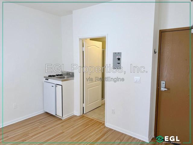 Studio Apartment for Rent at 445 S Western Ave #411, Los Angeles, CA 90020 Greater Wilshire