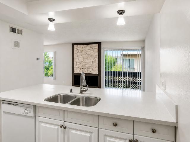 Studio Apartment for Rent at 451 S Harvard Blvd #347, Los Angeles, CA 90020 Wilshire Center Koreatown