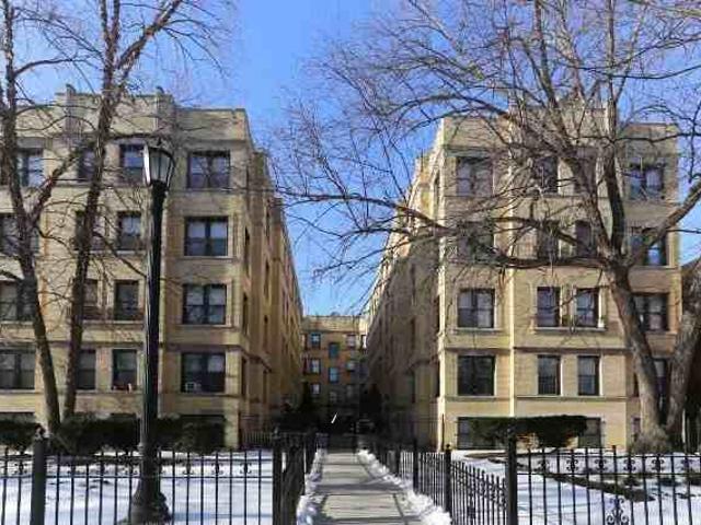 Studio Apartment for Rent at 4604 N Beacon St #2D, Chicago, IL 60640 Uptown