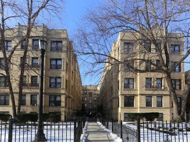 Studio Apartment for Rent at 4604 N Beacon St #2D, Chicago, IL 60640 Uptown