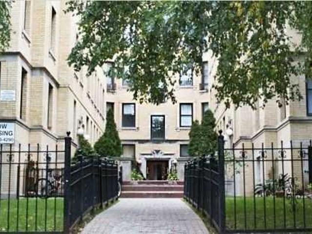 Studio Apartment for Rent at 4604 N Beacon St, Chicago, IL 60640 Uptown