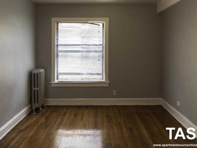 Studio Apartment for Rent at 4612 N Beacon St #3A, Chicago, IL 60640 Uptown