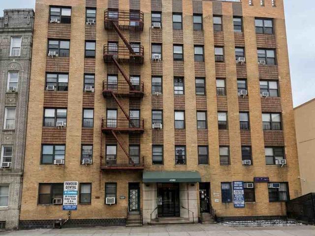 Studio Apartment for Rent at 4960 Broadway #1F, New York, NY 10034 Inwood