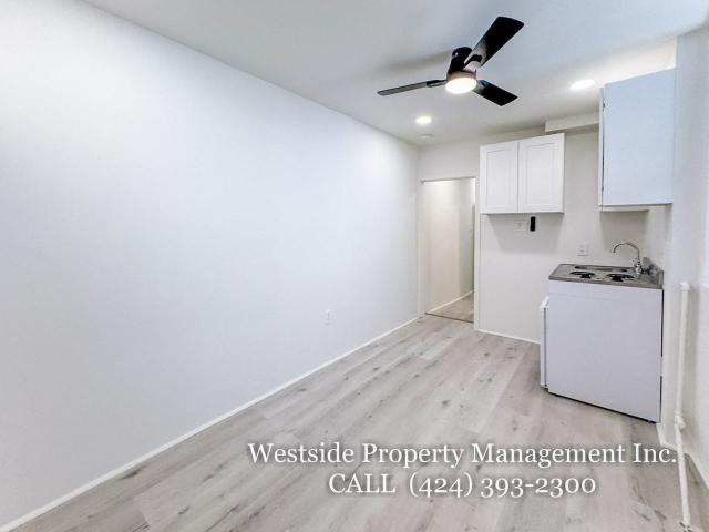 Studio Apartment for Rent at 40 Sunset Ave #40 1 4, Los Angeles, CA 90291 Venice