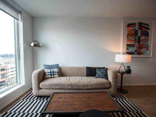 Studio Apartment for Rent at 411 S 15th St, Tacoma, WA 98402 New Tacoma