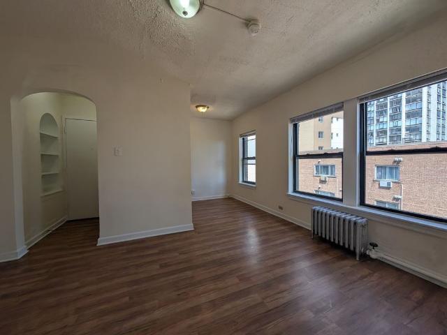 Studio Apartment for Rent at 5417 N Kenmore Ave, Chicago, IL 60640 Edgewater
