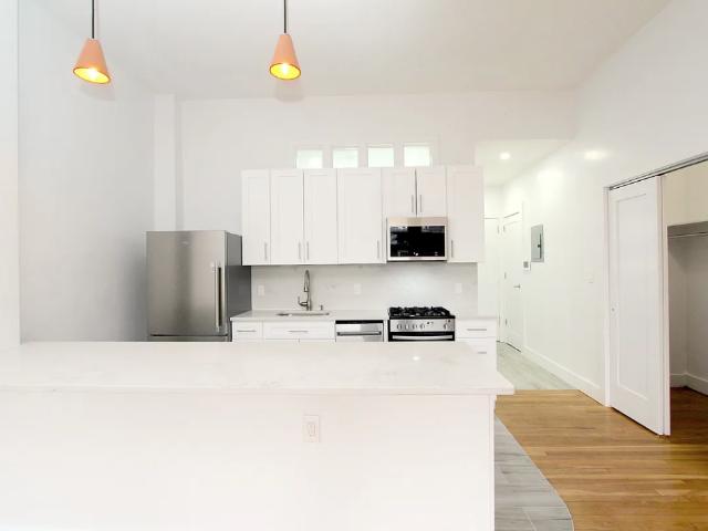 Studio Apartment for Rent at 54 W 74th St #405, New York, NY 10023 Upper West Side