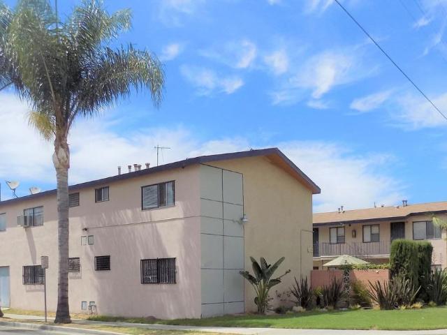 Studio Apartment for Rent at 5505 Cherry Ave #7, Long Beach, CA 90805 Lindbergh