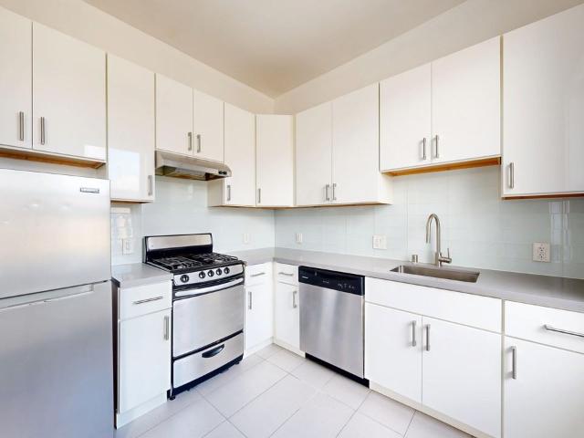 Studio Apartment for Rent at 555 Eddy St #32, San Francisco, CA 94109 Tenderloin