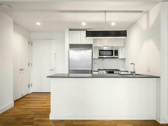Studio Apartment for Rent at 577 Baltic St #4C, New York, NY 11217 Boerum Hill