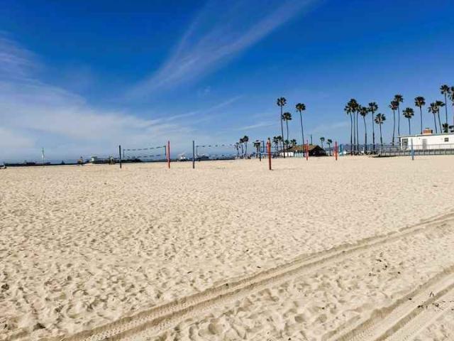 Studio Apartment for Rent at 5007 E Ocean Blvd #A, Long Beach, CA 90803 Belmont Shore