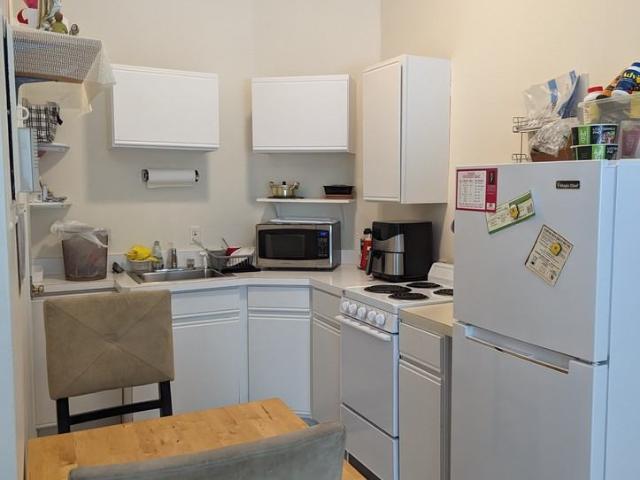 Studio Apartment for Rent at 509 Columbus Ave #1, Boston, MA 02118 South End
