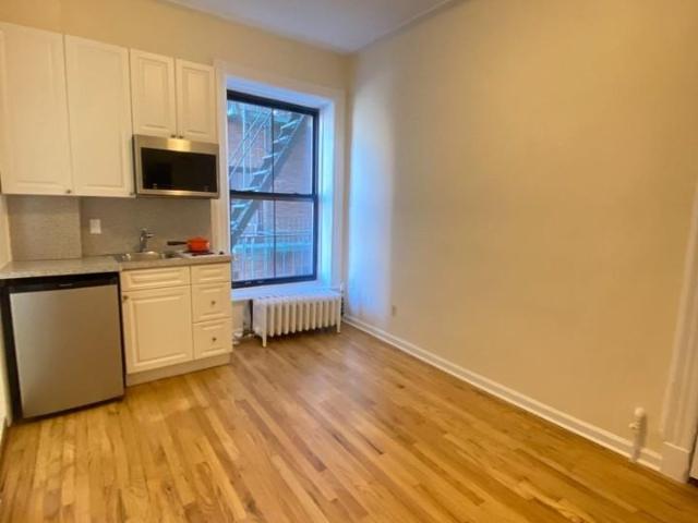Studio Apartment for Rent at 53 W 72nd St #7A, New York, NY 10023 Upper West Side