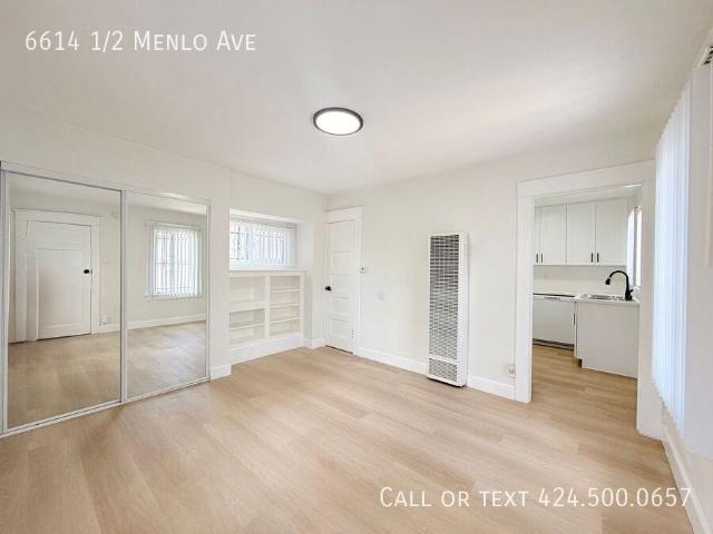 Studio Apartment for Rent at 6614 1/2 Menlo Ave, Los Angeles, CA 90044