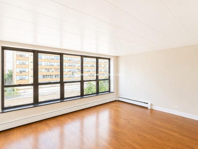 Studio Apartment for Rent at 6031 N Kenmore Ave #4OB, Chicago, IL 60660 Edgewater