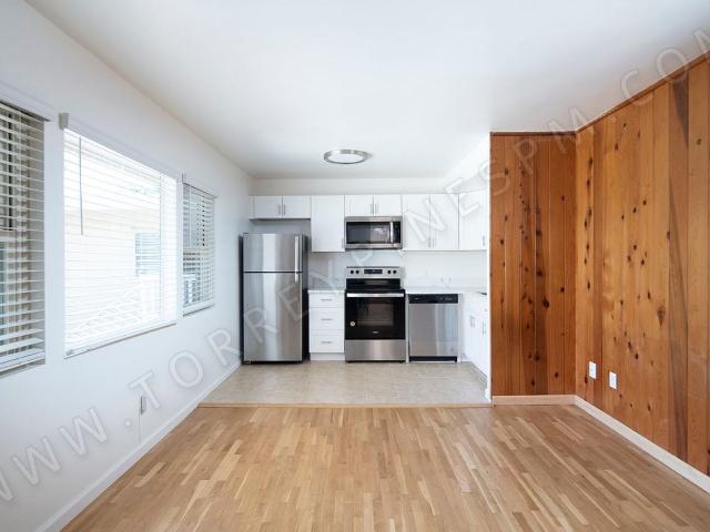 Studio Apartment for Rent at 7417 Herschel Ave, San Diego, CA 92037 Village