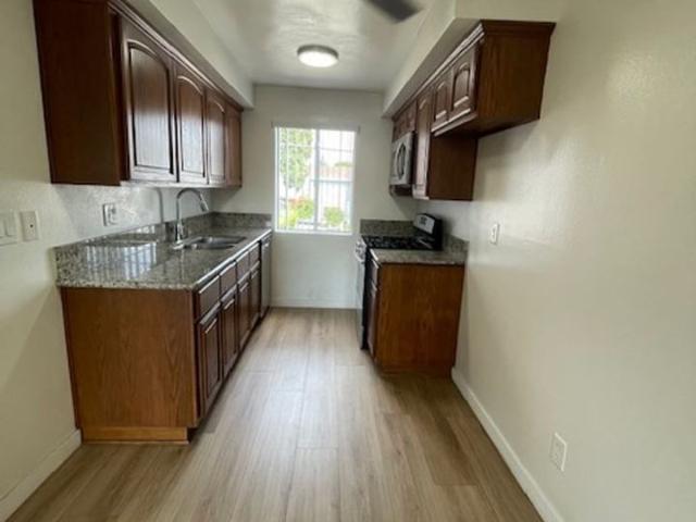 Studio Apartment for Rent at 7714 Newlin Ave #9, Whittier, CA 90602