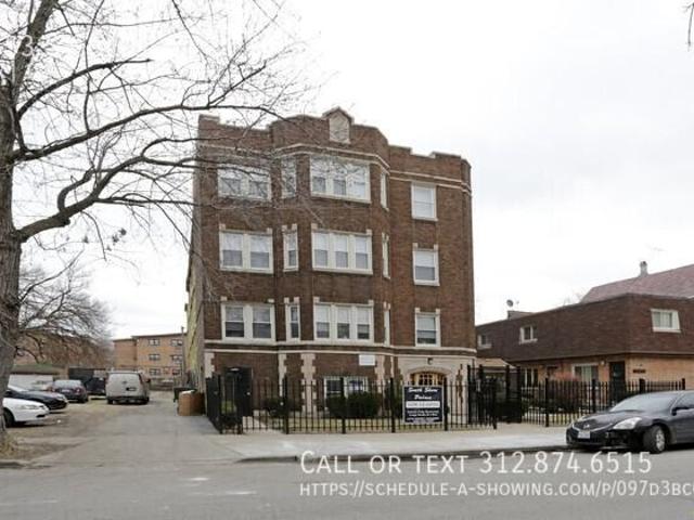 Studio Apartment for Rent at 7853 S Coles Ave, Chicago, IL 60649 South Shore
