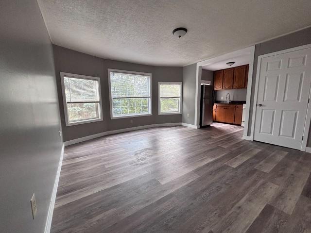 Studio Apartment for Rent at 718 Yakima Ave #3, Tacoma, WA 98405 New Tacoma
