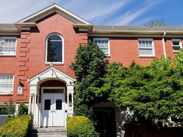 Studio Apartment for Rent at 850 Ne 81st Ave, Portland, OR 97213 Montavilla