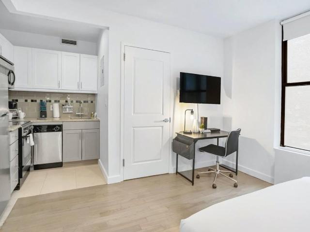 Studio Apartment for Rent at 862 Avenue Of The Americas #344509P, New York, NY 10001 NoMad