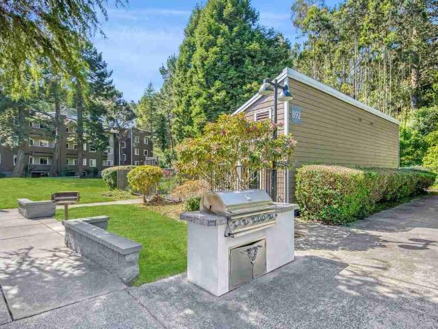 Studio Apartment for Rent at 862 Campus Dr, Daly City, CA 94015 Serramonte