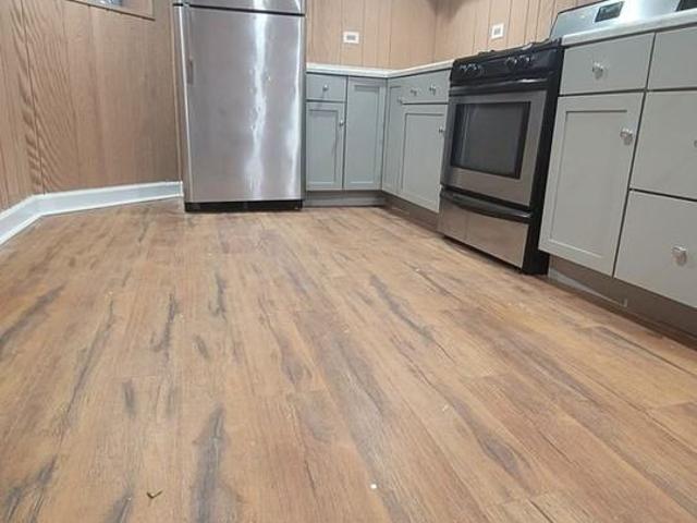 Studio Apartment for Rent at 8010 S Saint Lawrence Ave, Chicago, IL 60619 Chatham