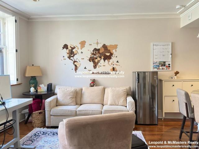 Studio Apartment for Rent at 82 Chestnut St #21, Boston, MA 02108 Beacon Hill
