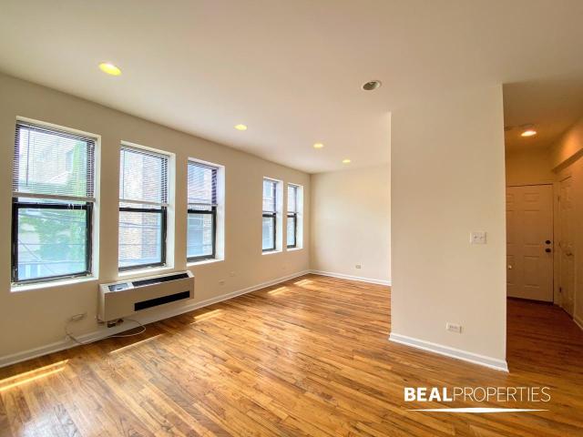Studio Apartment for Rent at 917 W Dakin St #917 206S, Chicago, IL 60613 Lakeview