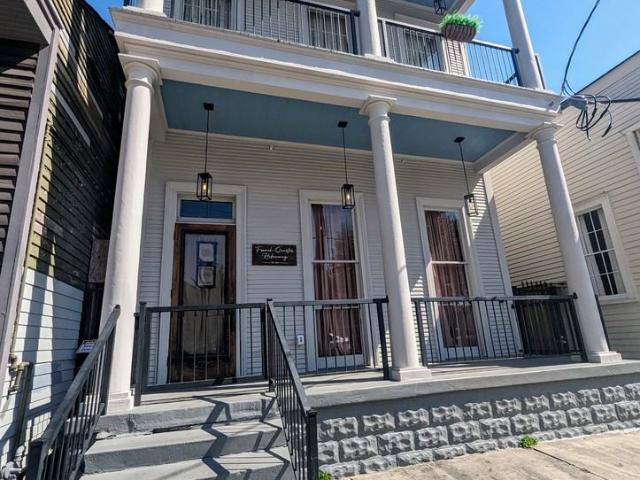 Studio Apartment for Rent at 939 Elysian Fields Ave #5, New Orleans, LA 70117 Marigny