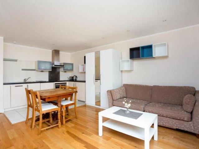 Studio apartment for rent in Meridian Court, Bermondsey, SE16