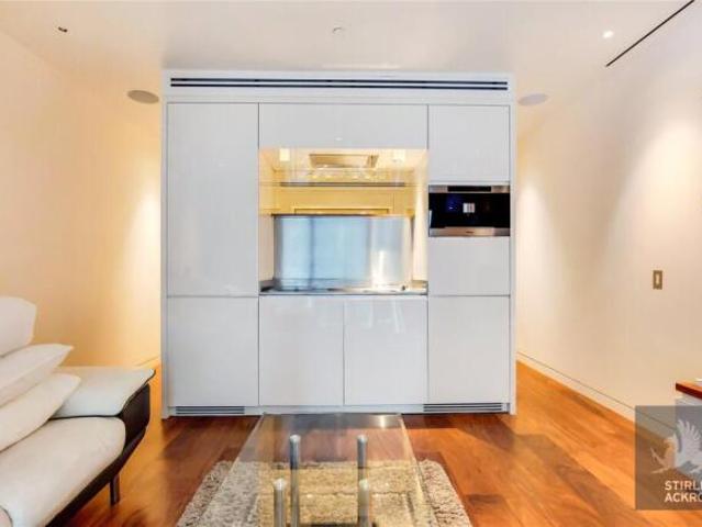 Studio apartment for rent in Moor Lane, London, EC2Y