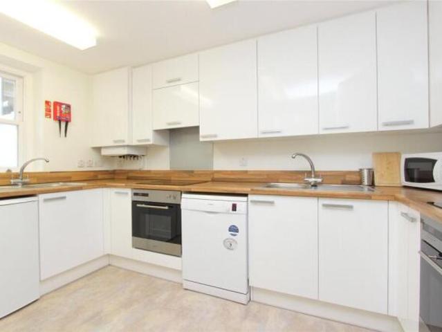 Studio apartment for rent in Old Brompton Road, South Kensington, London, SW7