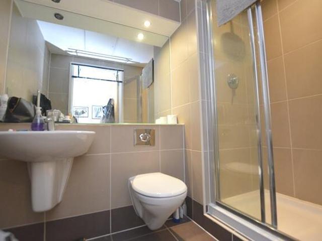 Studio apartment for rent in One Brewery Wharf, City Centre, LS10