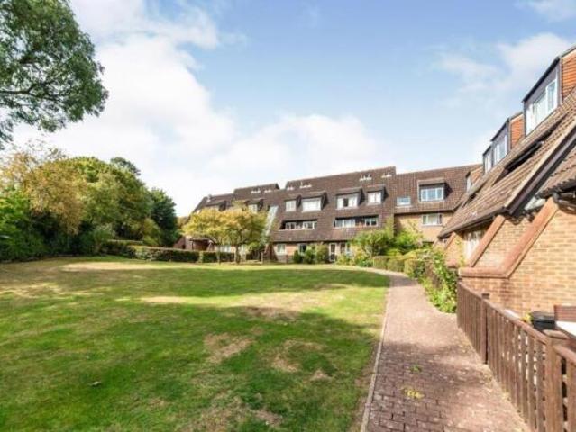 Studio apartment for rent in Abbeyfields Close, NW10 7EG, NW10