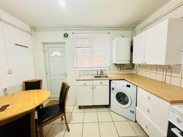 Studio apartment for rent in Alfreton Road, Nottingham, NG7