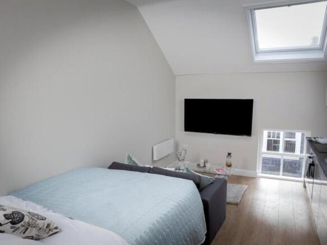 Studio apartment for rent in Apt 13, 41 St Paul's #793922, LS1