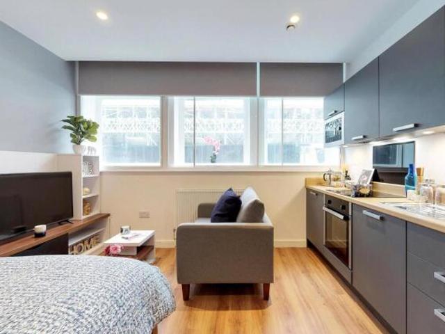 Studio apartment for rent in Apt 11, Gravity Residence #922132, L2