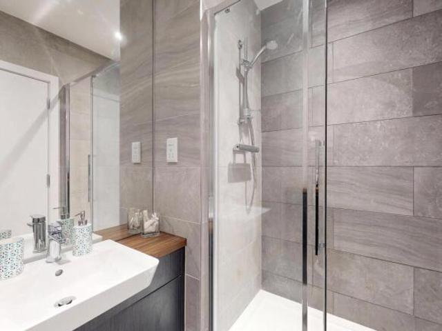 Studio apartment for rent in Apt 16, Gravity Residence #906166, L2