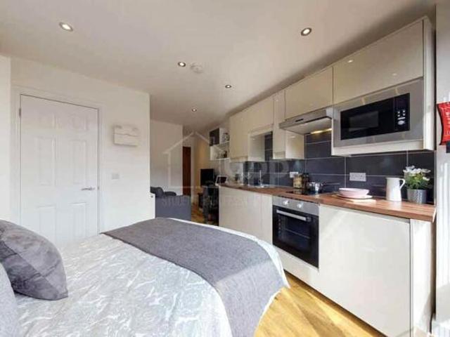 Studio apartment for rent in Apt 20, Ribbon Residence #957301, LS3